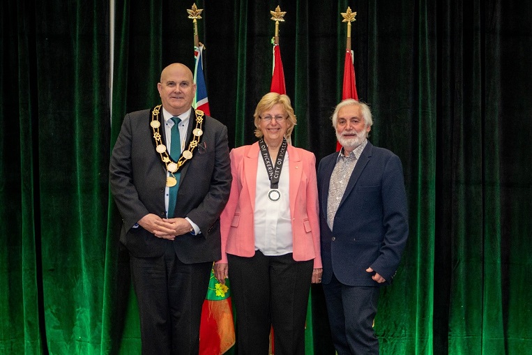 Residents, community groups and businesses honoured - Durham Post